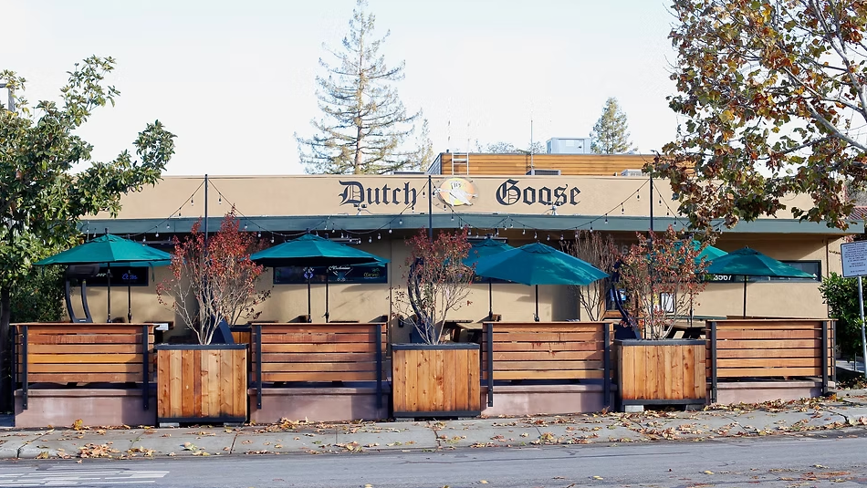 Dutch Goose Marks Six Decades in Menlo Park - M-A Chronicle